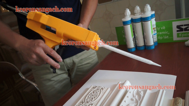 Vòi trộn keo chà ron – Dụng cụ chà ron hiện đại